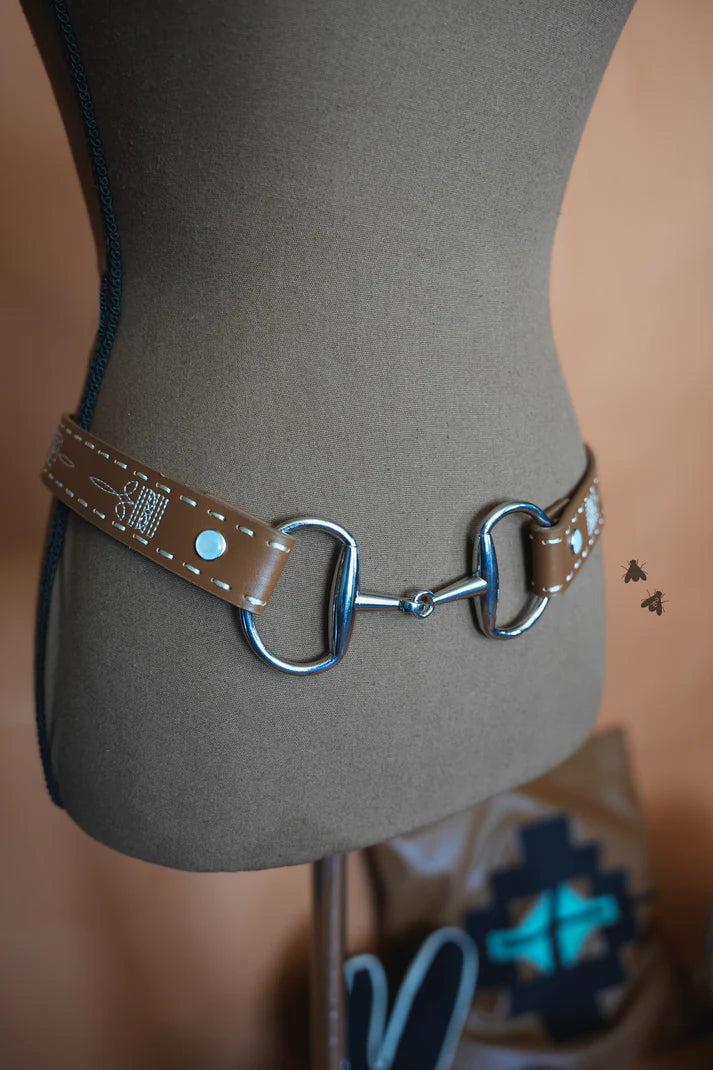 Bitty Belt – Barbed Wire & Lace